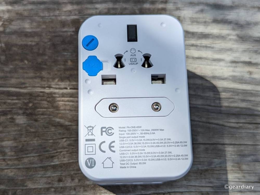 OneAdaptr OneWorld 65 Review: With 6 Different Ports, This Could Be the ...