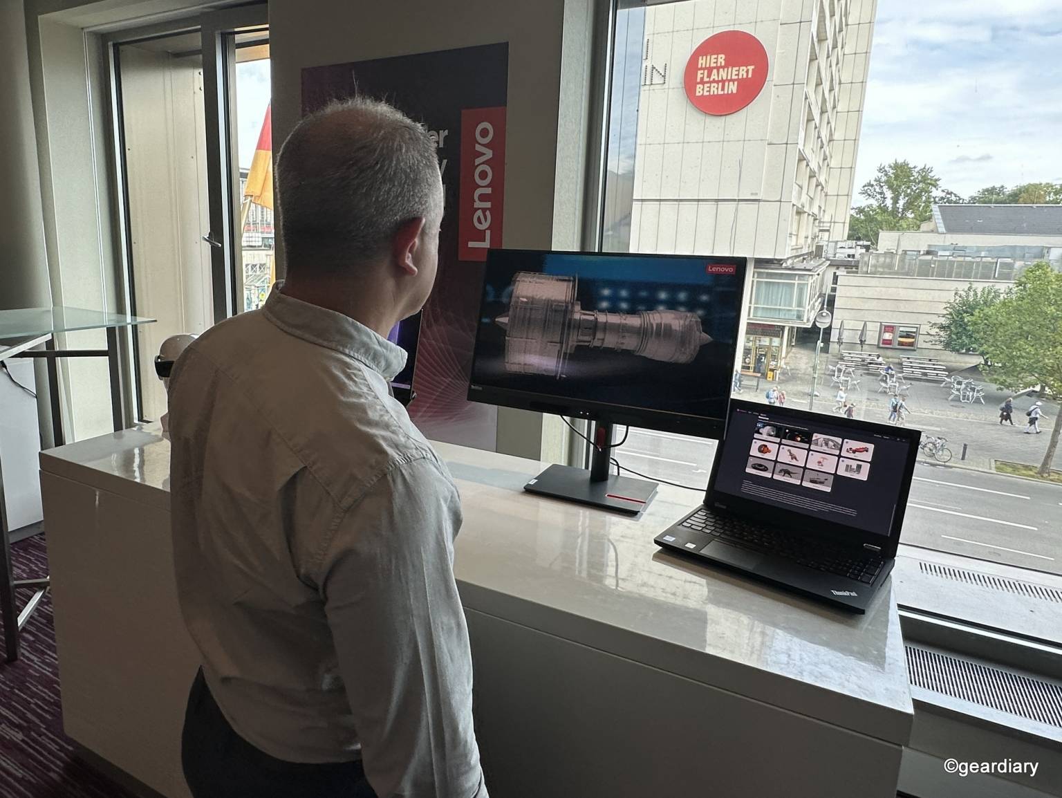 Lenovo ThinkVision 27 3D Monitor Brings Glasses-Free 3D; The Future Is ...