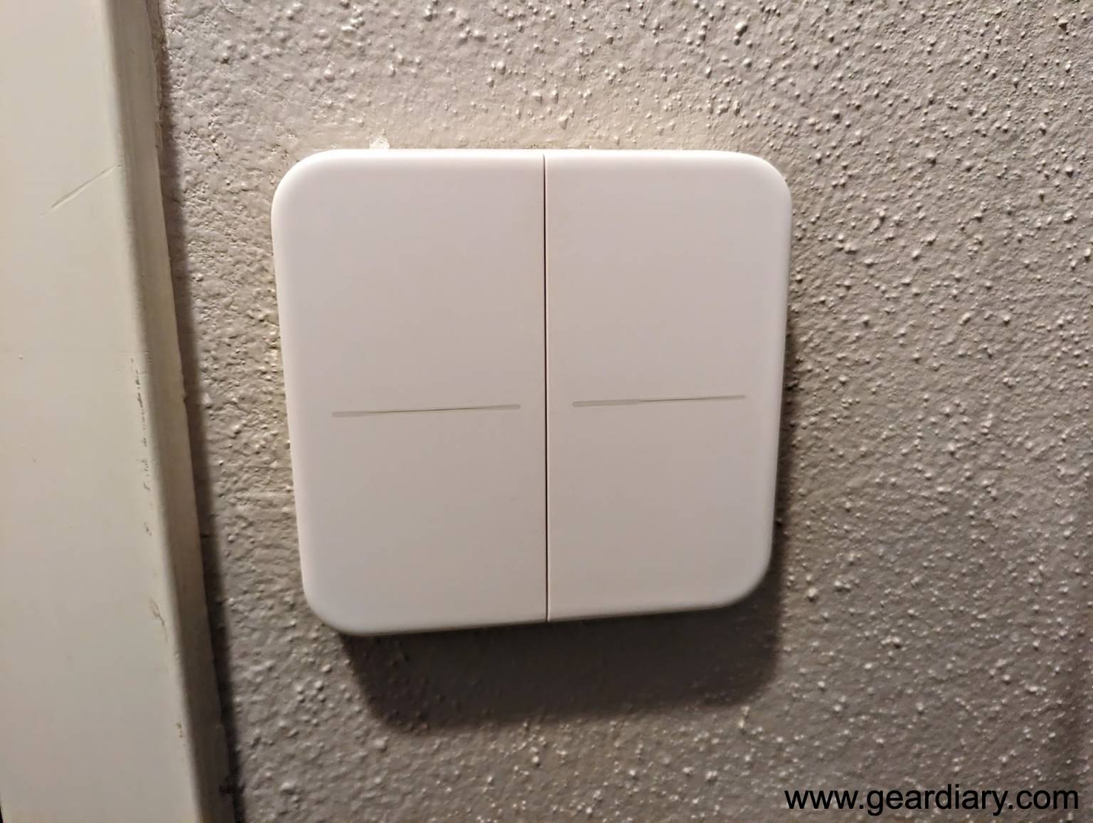 Vivint Smart Switches and Bulbs Review: Retrofit Your Home and Make It ...