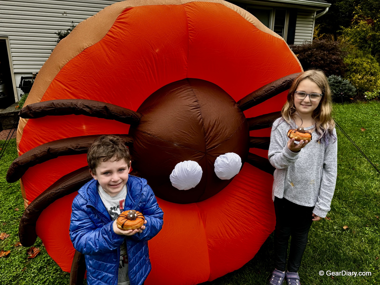The 6' Tall Dunkin' Spider Donut Inflatable is a Halloween Crowd ...