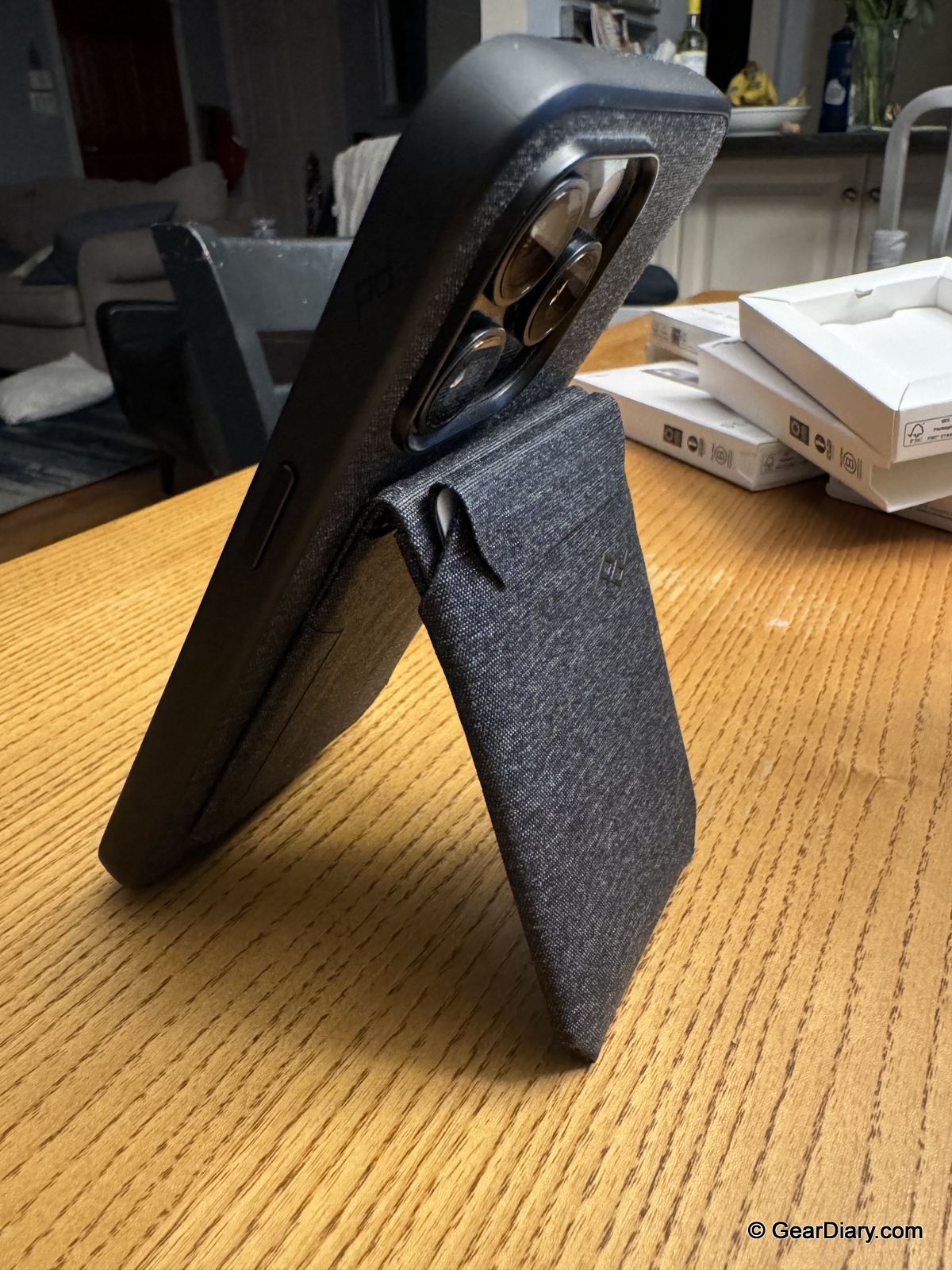 Peak Design Everyday Case for iPhone 15 Review: A Continued Legacy of ...