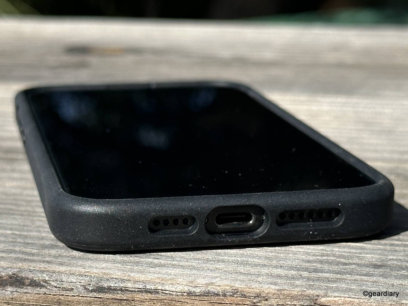 Got a New iPhone 15? These 6 Incipio Cases Will Protect It in Style ...
