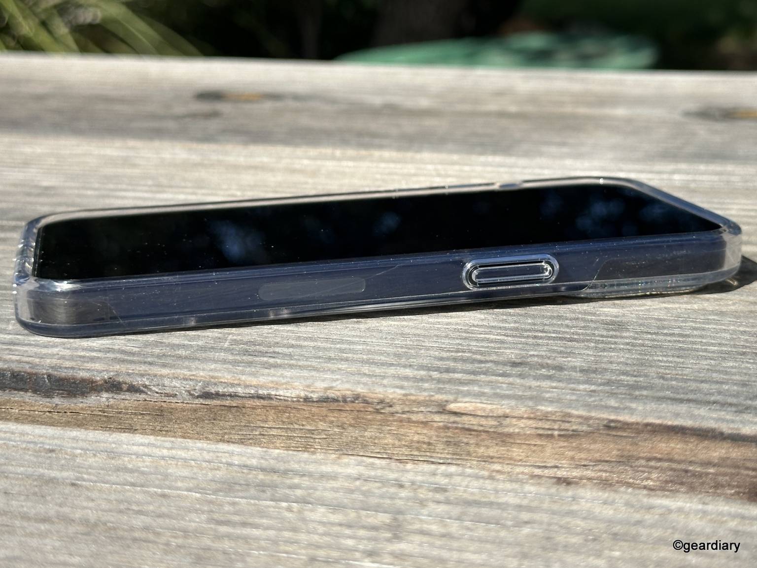 Got a New iPhone 15? These 6 Incipio Cases Will Protect It in Style ...