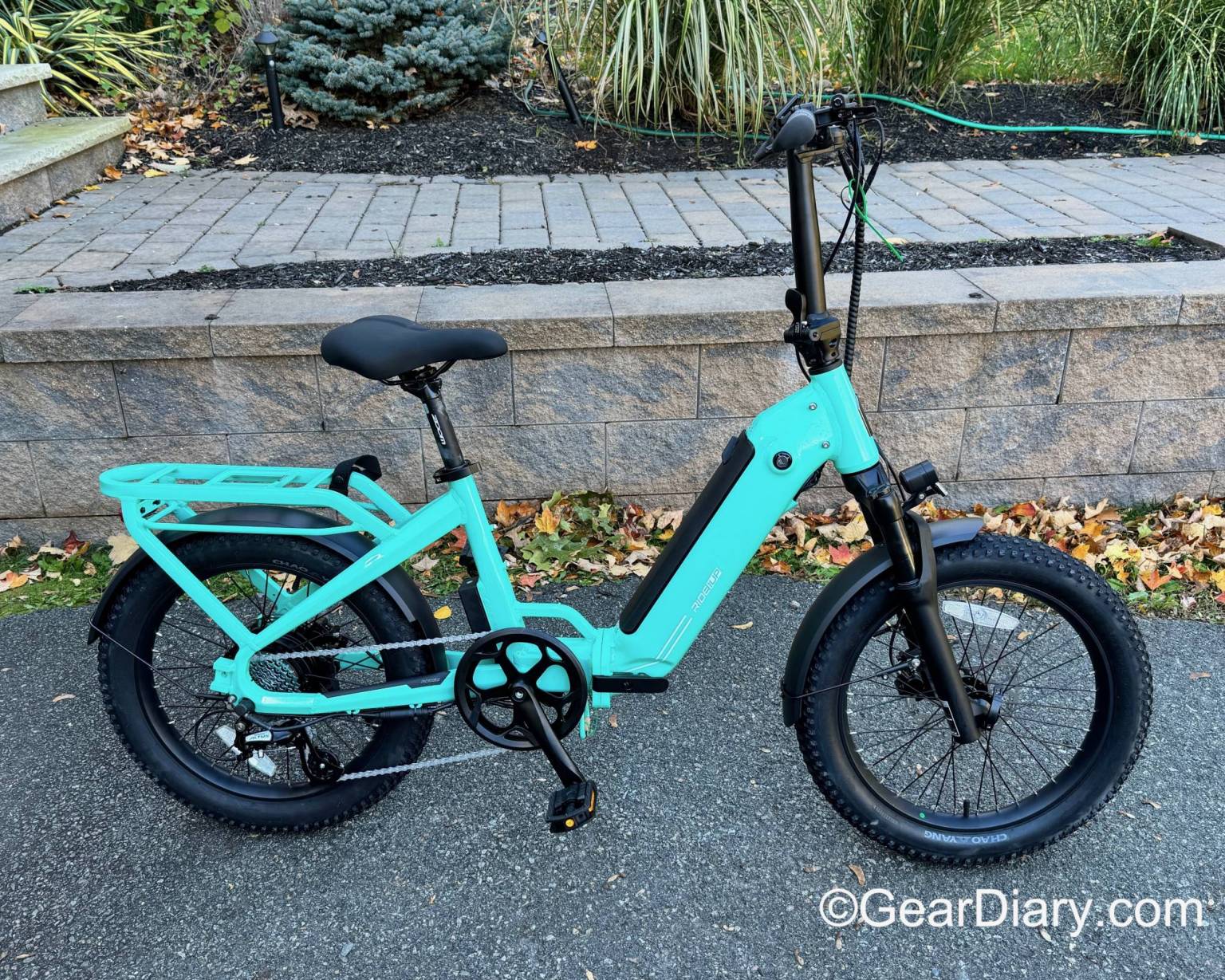 Ride1Up Portola Folding Electric Bike Review: Fun and Foldable ...