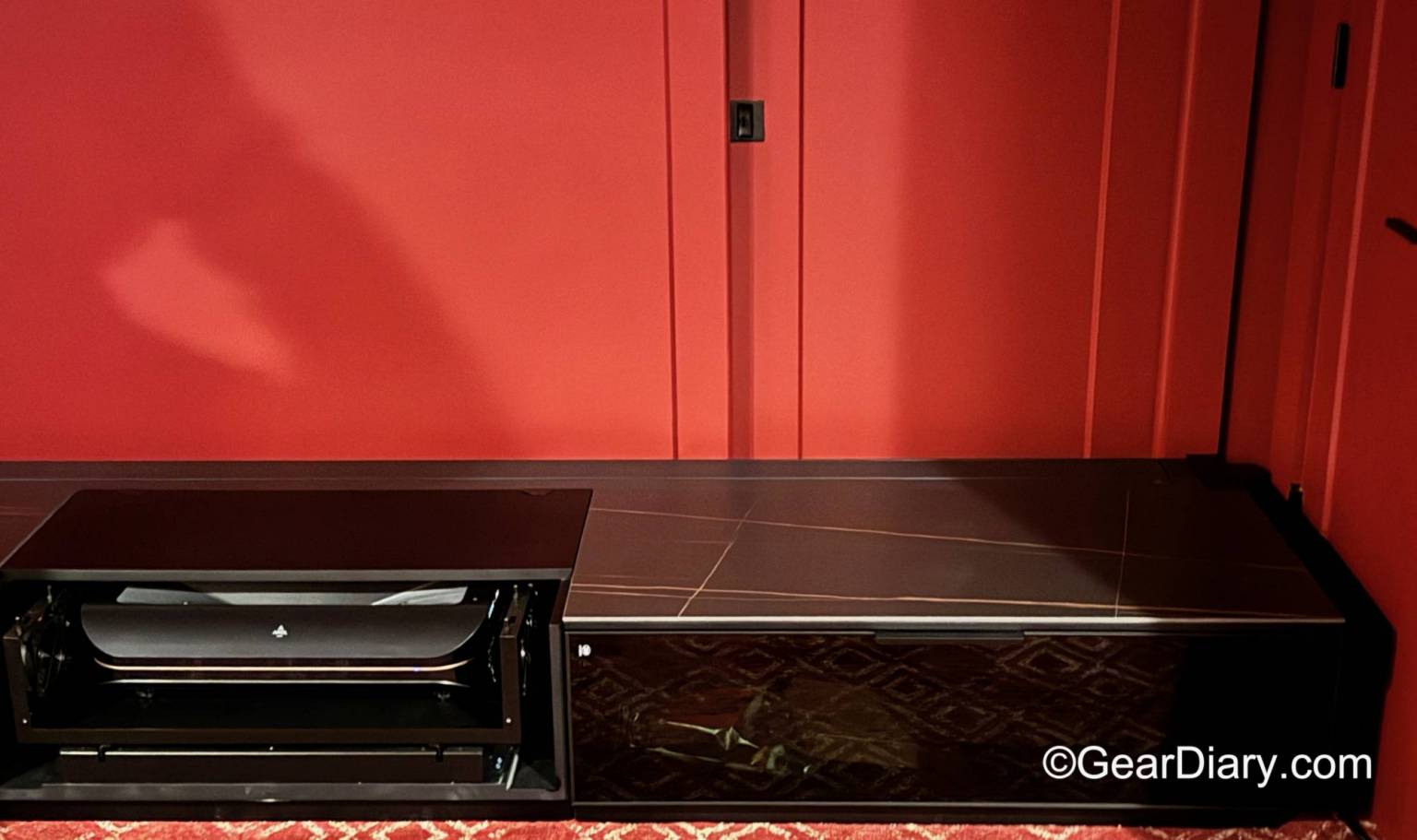 120" AWOL Vision Vanish Laser TV Turns Any Room into a Stunning Home ...