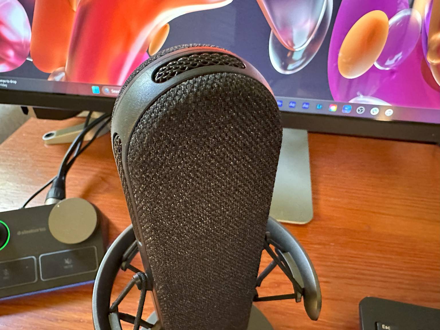 SteelSeries Alias Pro XLR Mic Review: Two Excellent Products in One ...
