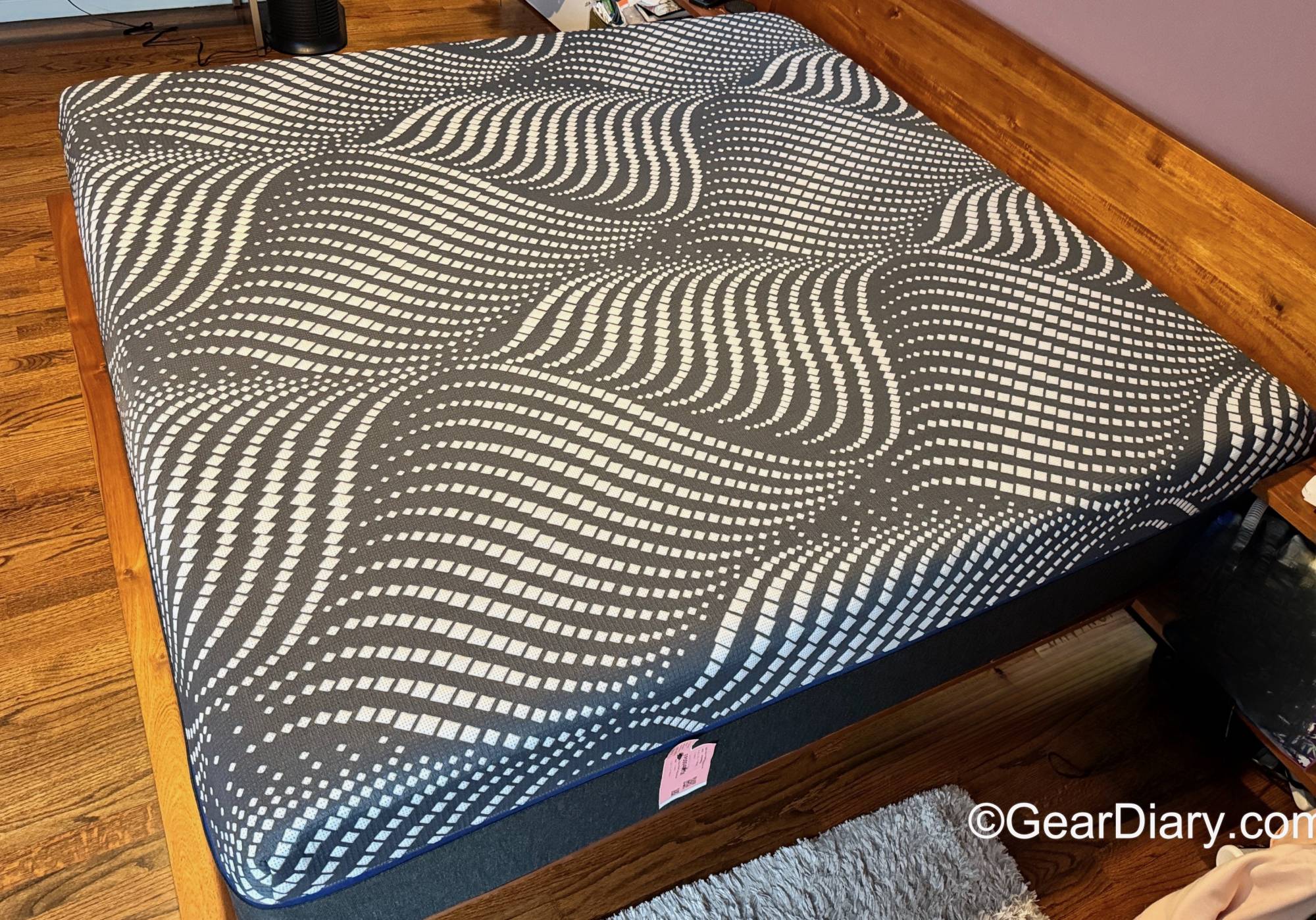 Sealy Posturepedic Plus Hybrid Review: The Mattress That Consistently ...