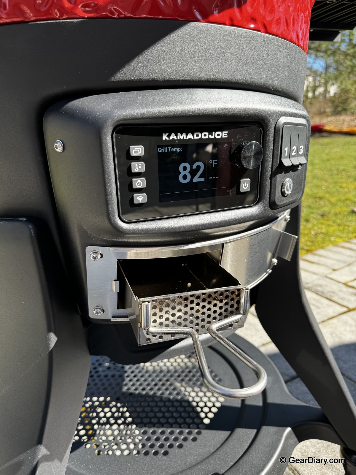 Kamado Joe Konnected Joe Digital Charcoal Grill and Smoker Review: A ...