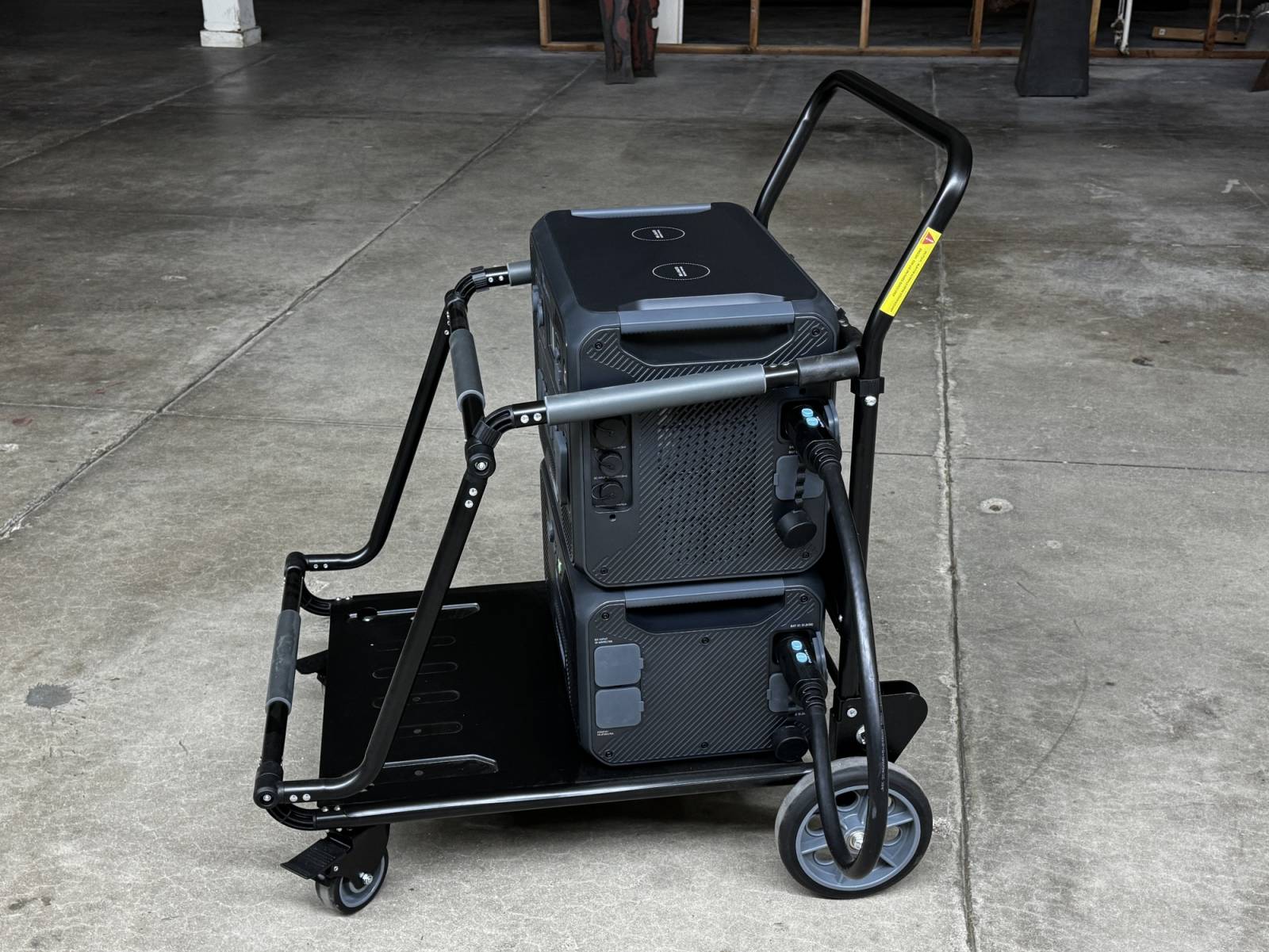 BLUETTI AC300+B300 Modular Power System Review: A Home Battery Backup ...