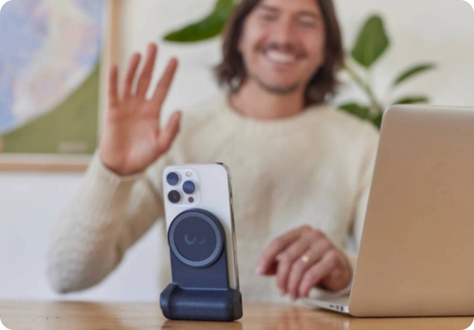 ShiftCam SnapGrip and SnapLight Review: Better iPhoneography on the Go ...