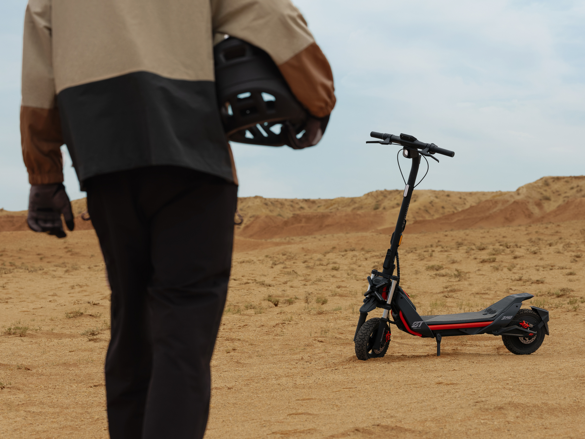 Segway ZT3 Pro: The All-Terrain Electric Scooter Redefines Urban and ...