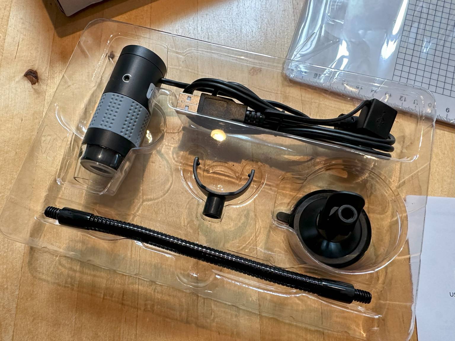 Plugable 250X Digital USB Microscope Review: Affordable Tool for ...