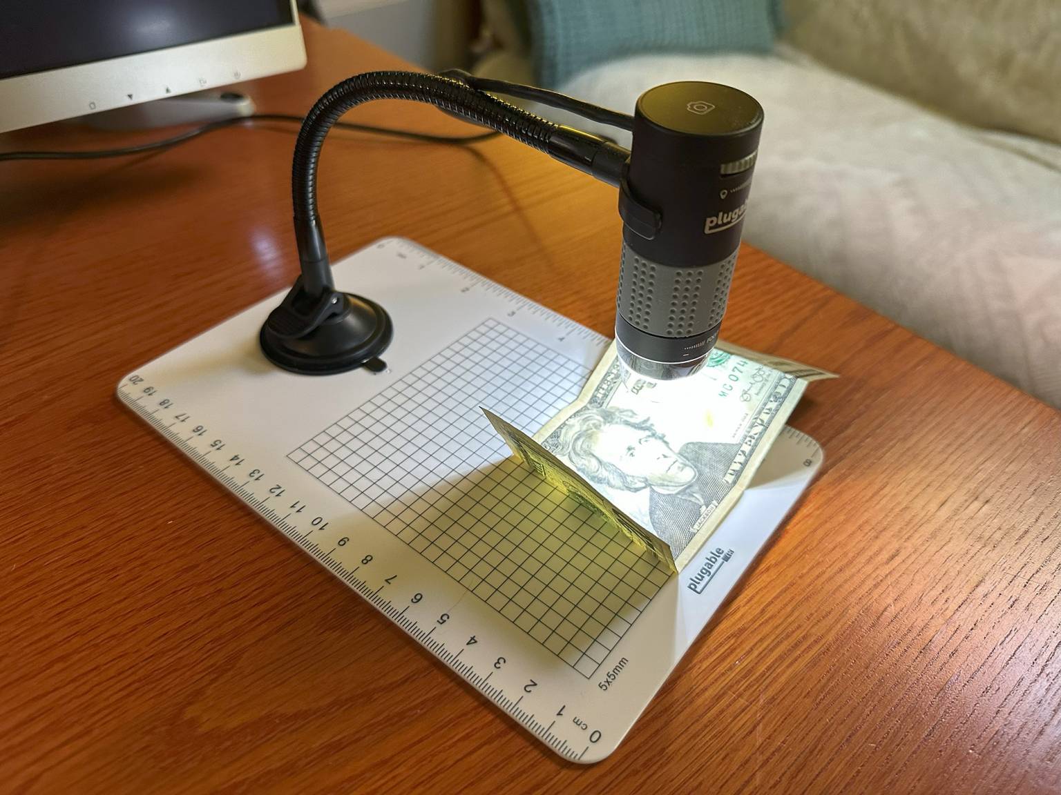 Plugable 250X Digital USB Microscope Review: Affordable Tool for ...