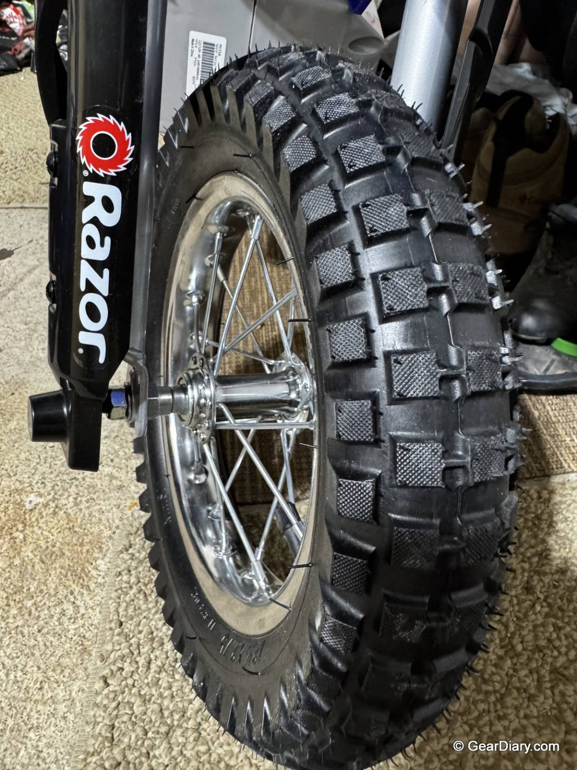 Razor MX350 Dirt Rocket Review: The Perfect Electric Dirt Bike for Kids ...