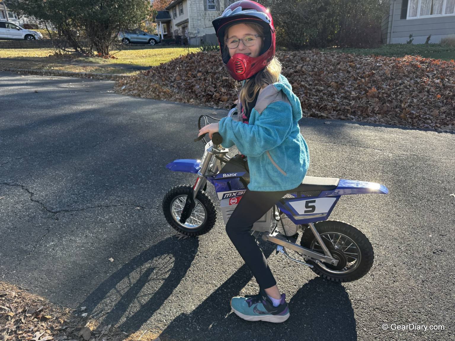 Razor MX350 Dirt Rocket Review: The Perfect Electric Dirt Bike for Kids ...