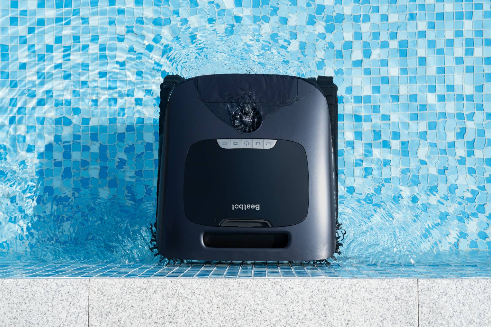 Beatbot AquaSense 2 Ultra Promises an Effortless Solution to Pristine Pools | Gear Diary