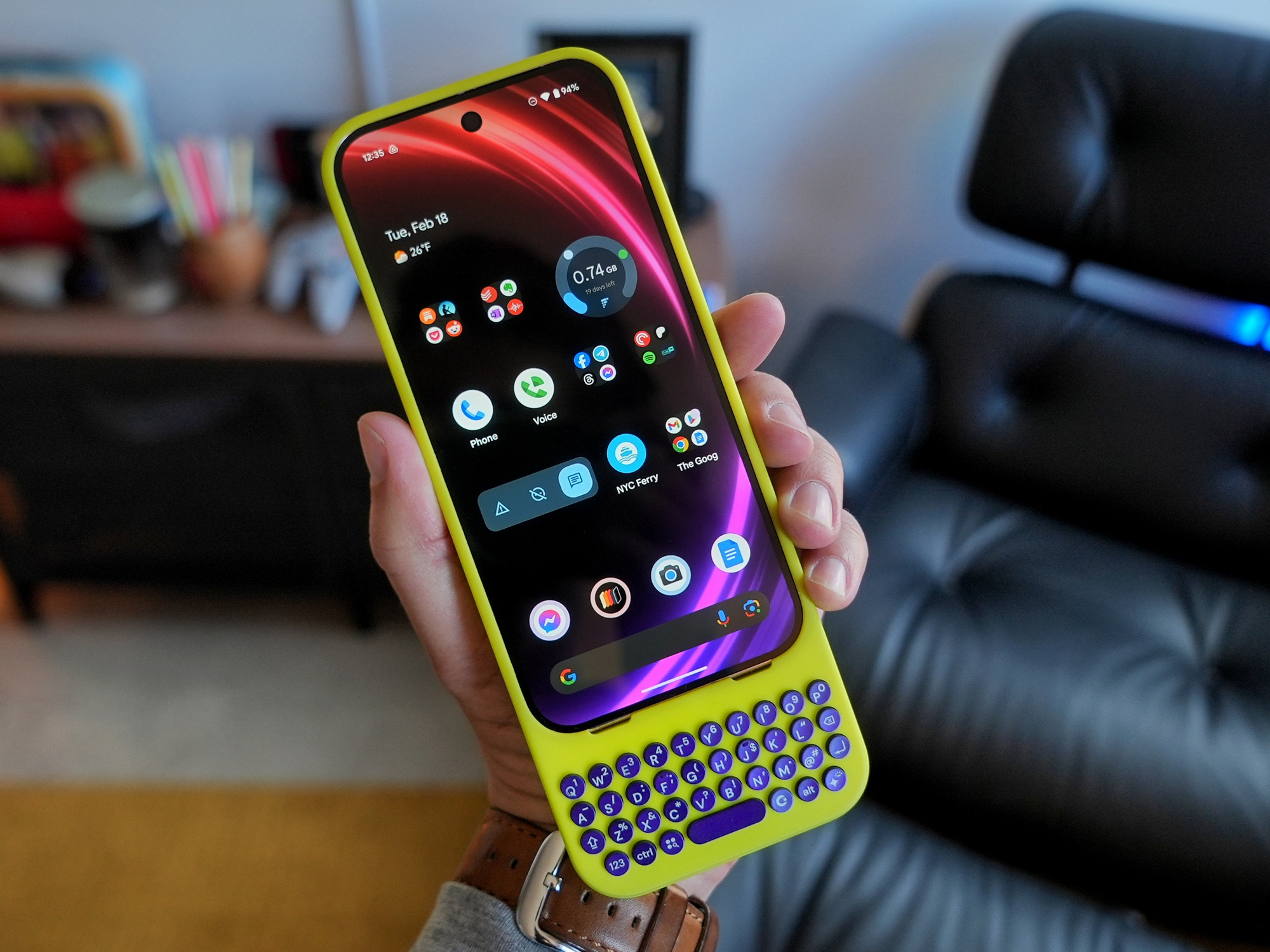 Clicks Brings Physical Keyboards to 3 Android Devices—Type Faster, Work ...