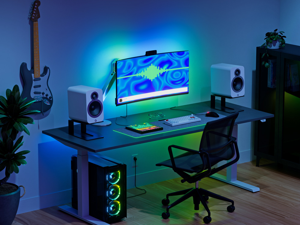 Nanoleaf PC Screen Mirror Lightstrip: Your Gaming Setup Needs This ...