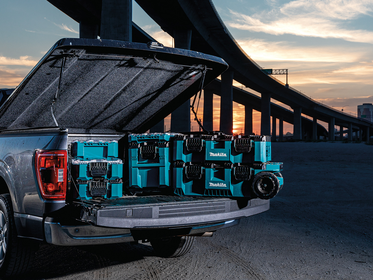 The Makita MAKTRAK Modular Storage System Reinvents Tool Storage for ...