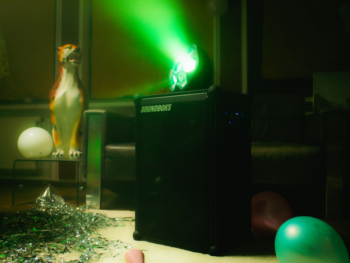 SOUNDBOKS Lightboks Debuts as Portable Audio-Reactive Party Light for Immersive Music and ...