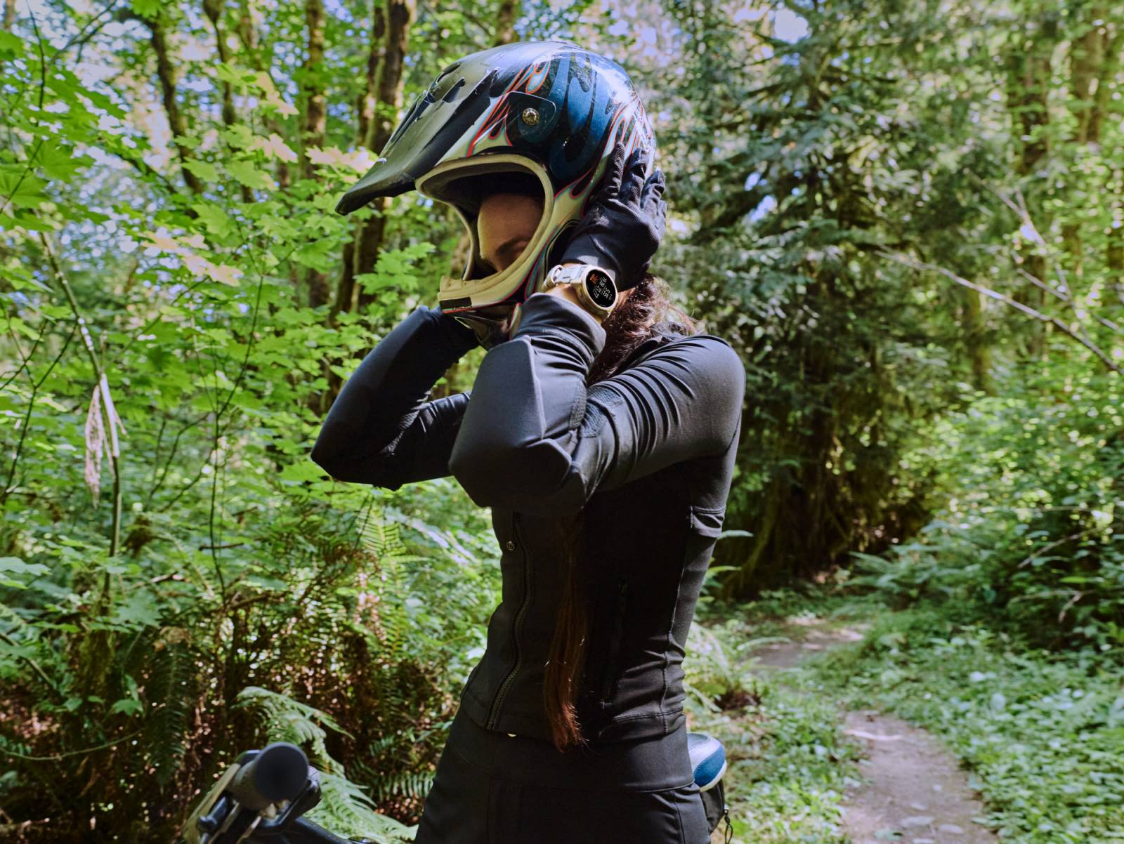 Two Sizes, One Tough Watch: the Amazfit T-Rex 3 Pro Brings Titanium Design and All-Day Adventure ...