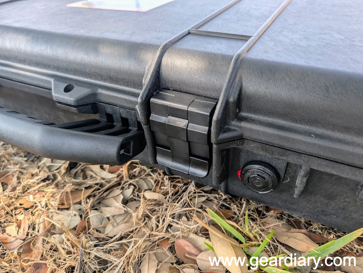 Pelican 1750 Protector Long Case and RE-SET Kit Review: Rugged ...