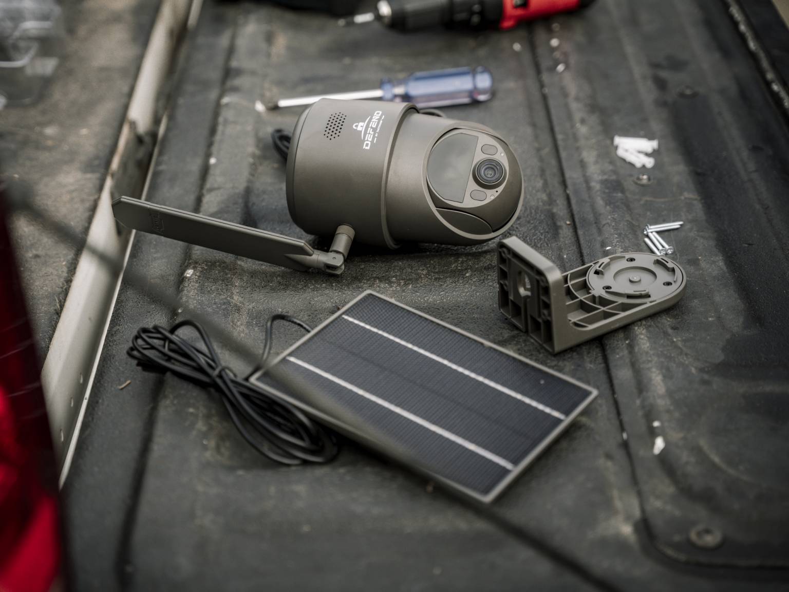 DEFEND 360 Cellular Security Camera Brings Eyes to the Places Wi-Fi ...